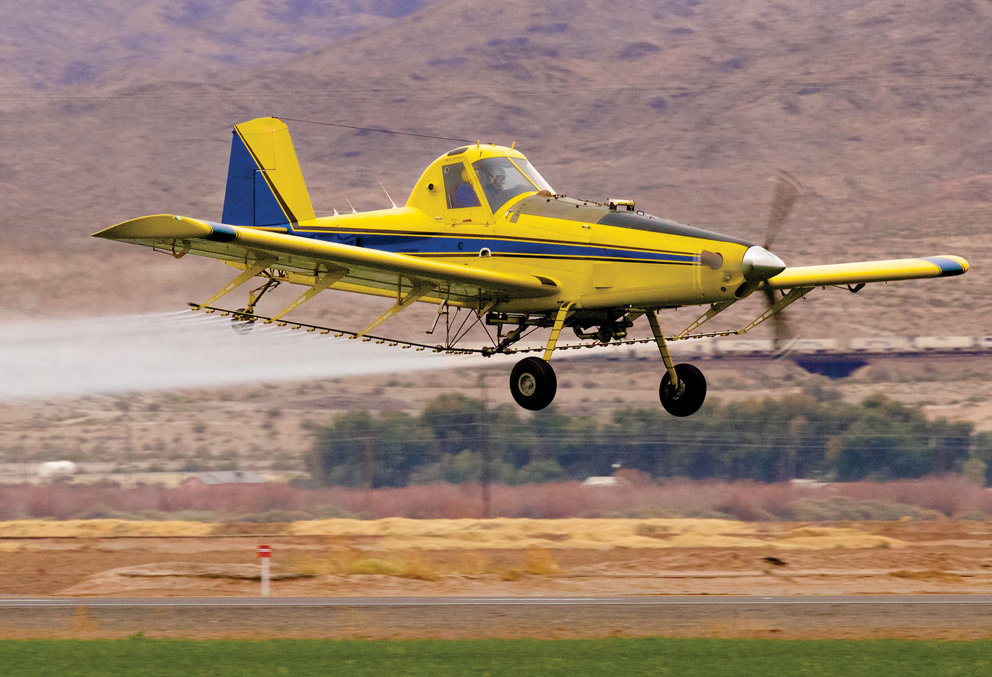 AT-504 Pilot Report - Air Tractor
