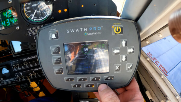 Texas aerial applicator gives SwathPRO™ system a thumbs up. - Air Tractor